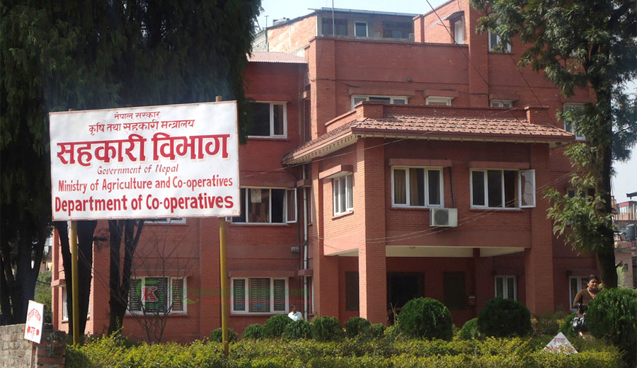 काठमाडौं । सहकारी संस्थाहरुमा आर्थिक हिनामिन हुन थालेपछि सहकारी विभागले ...